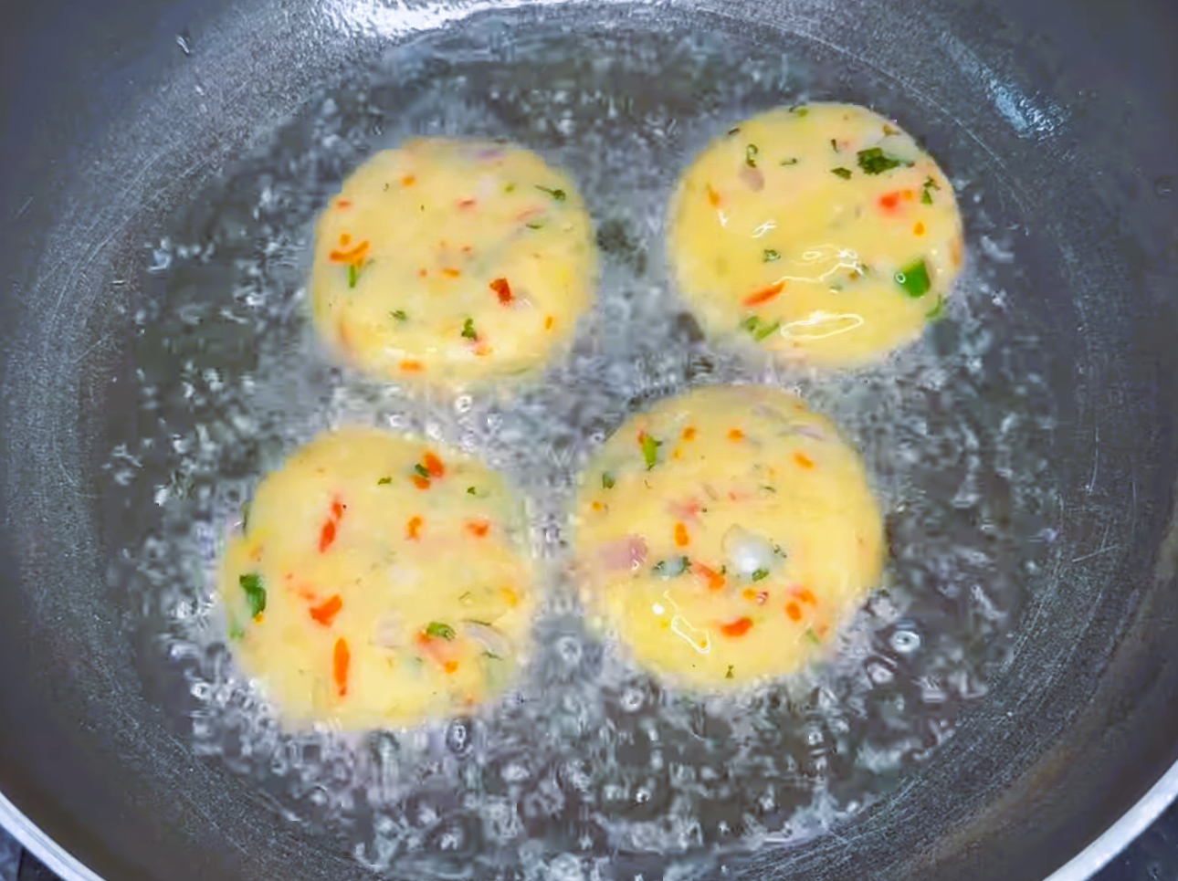 Suji Tikki | Suji Aloo Tikki Recipe - Aayansh Kitchen