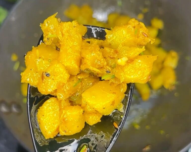 Kaddu Ki Sabzi | Kaddu Sabji Recipe - Aayansh Kitchen
