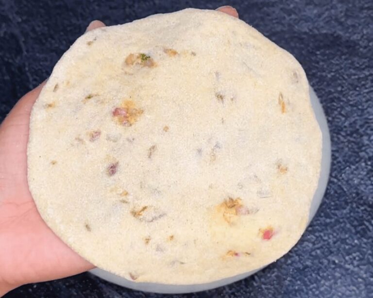 Pyaz Paratha Recipe | Onion Paratha - Aayansh Kitchen