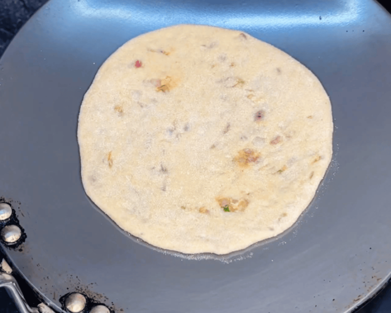 Pyaz Paratha Recipe | Onion Paratha - Aayansh Kitchen