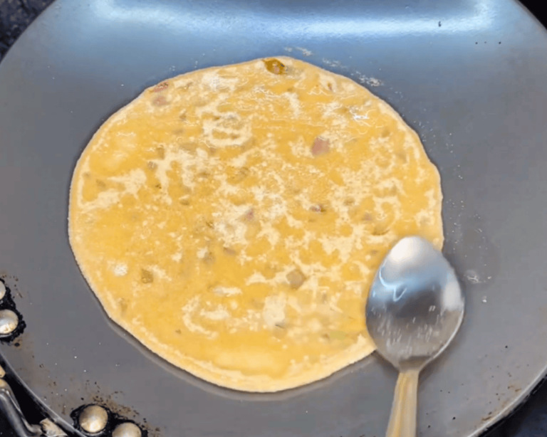 Pyaz Paratha Recipe | Onion Paratha - Aayansh Kitchen