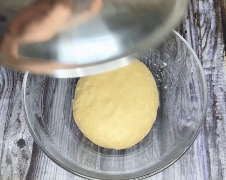 Puri Recipe | How To Make Poori - Aayansh Kitchen