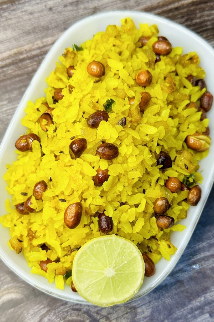 Kanda Poha Recipe | Kanda Batata Poha - Aayansh Kitchen