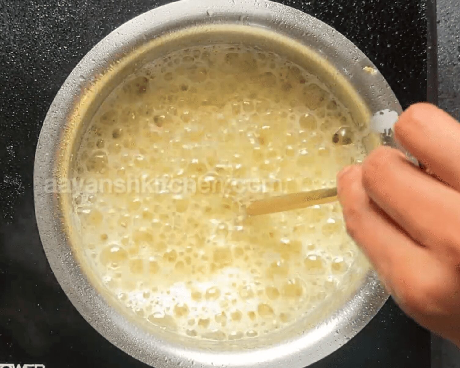 Ghevar Sweet Recipe | Simple & Malai Ghewar without Mold - Aayansh Kitchen