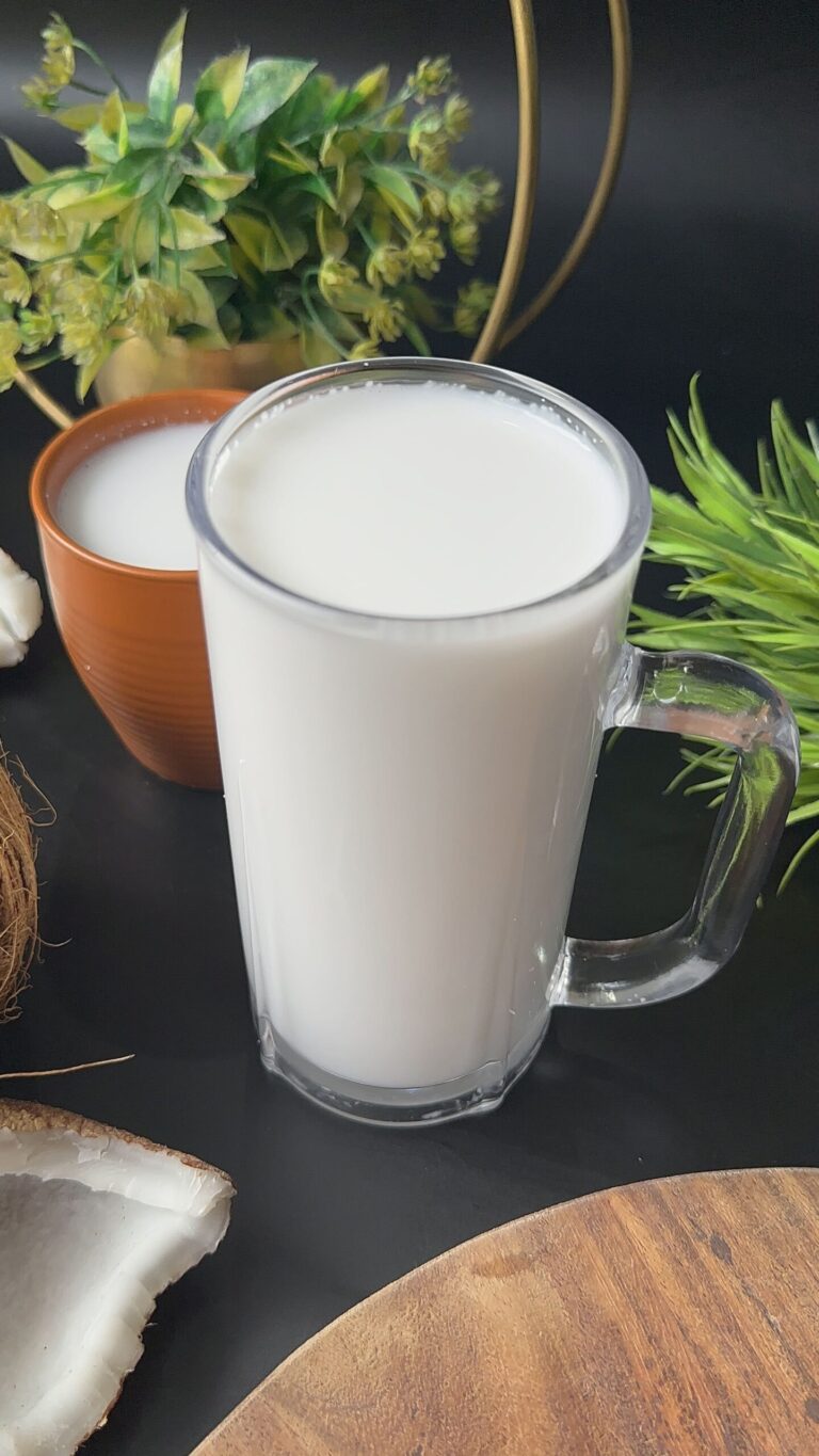 How To Make Coconut Milk | Nariyal Ka Dudh - Aayansh Kitchen